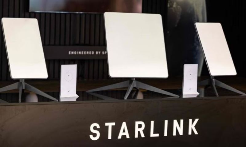 Musk’s Starlink beams to container ships so crews can web surf - India ...