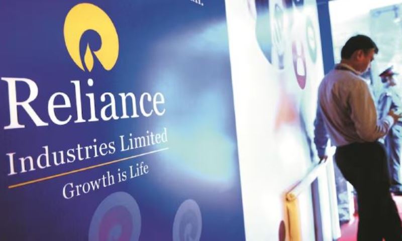 DP World, Reliance Industries partner on innovative rail solution ...