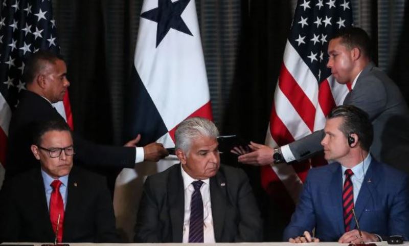Panama Canal and U.S. sign joint declaration on security and warship ...
